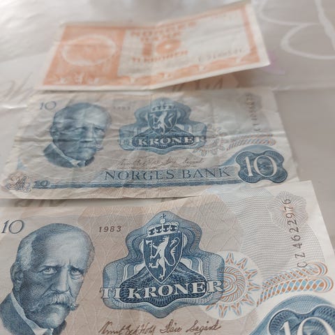 5 stk 10 kr sedler Norge: 1968-1969-1970-1971-1973. | FINN-torget