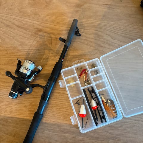 Fiskestang med tilbehør | FINN-torget