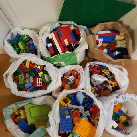 LEGO DUPLO byggeklosser i plastboks | FINN-torget