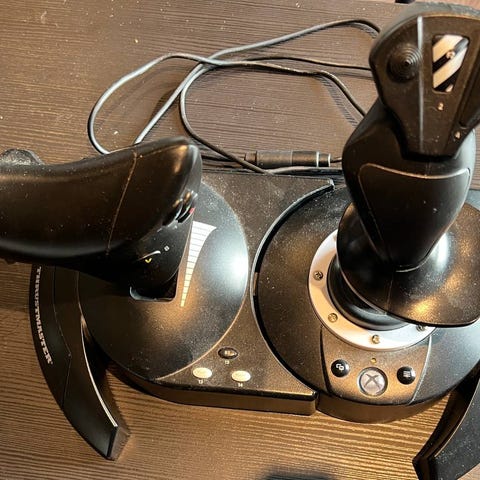 Thrustmaster T. Flight Hotas 4 | FINN-torget