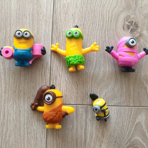 Minions figurer og viskelær | FINN-torget