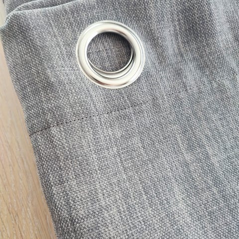 Gardiner fra KID Lysdempende | FINN-torget