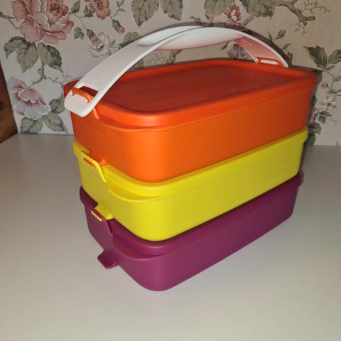 Tupperware twist n’Carry kakeboks | FINN-torget