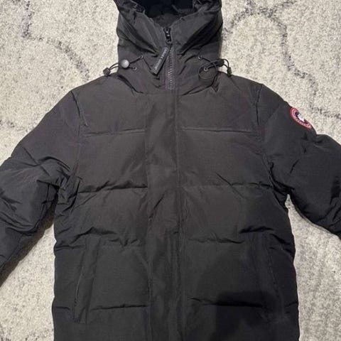 Canada goose MacMilan jacket | FINN-torget