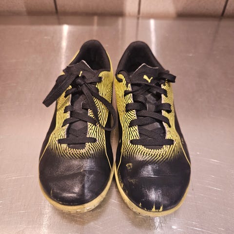 Puma fotball / håndball innesko 32 | FINN-torget