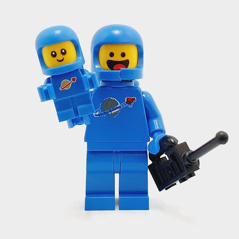 LEGO Classic Space | Hvit astronaut (4x tlm110) med baby (sp141) | FINN ...