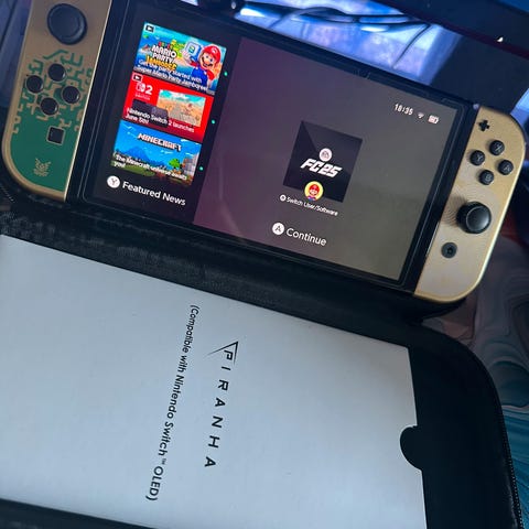 Nintendo switch Zelda edition - som ny | FINN-torget