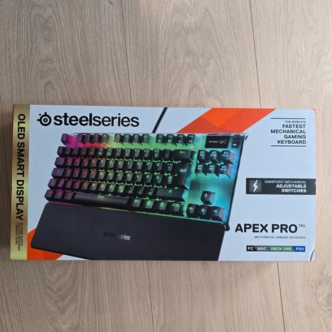 Apex Pro TKL + box, som ny | FINN-torget