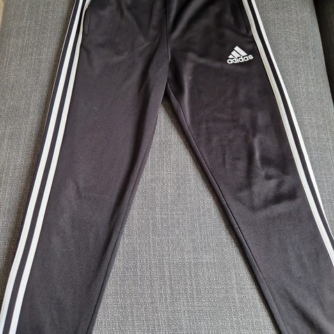 Adidas YM Climalite T-skjorte lyseblå barn | FINN-torget