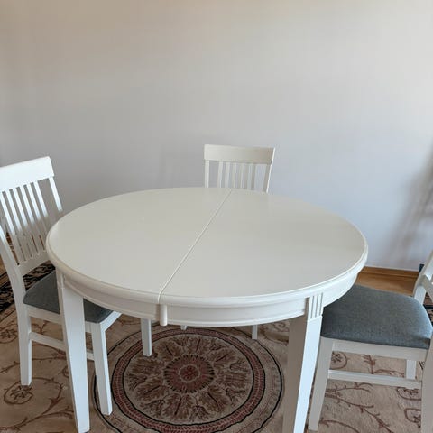 Home and Cottage Cross spisebord | FINN-torget