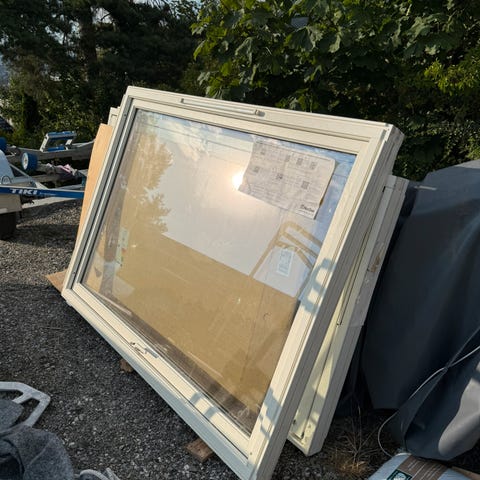 Frostet 3 lags alu vinduer fra Fjerdingstad 98.5x48.5 | FINN-torget