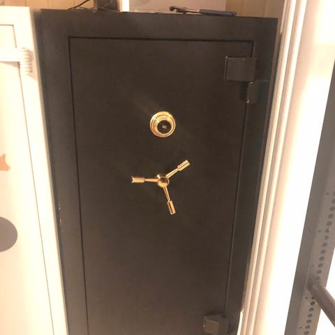 Safe. Stor og fryktelig tung | FINN-torget