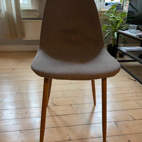 Hugna Skivika spisebord | FINN-torget