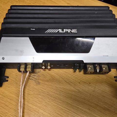 Bilforsterker - Alpine MRP-F600 | FINN-torget