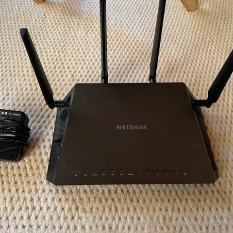 Netgear Nighthawk R7000 Router | FINN-torget