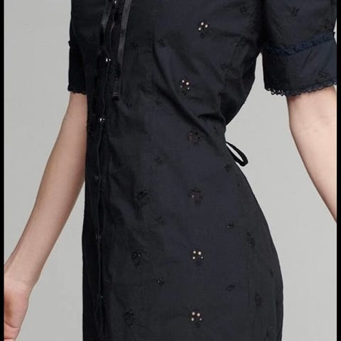 Pia Tjelta sort bluse | FINN-torget