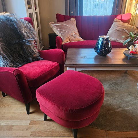 Helt ny sofa i eksklusivt design – cognacfarget skinn | FINN-torget