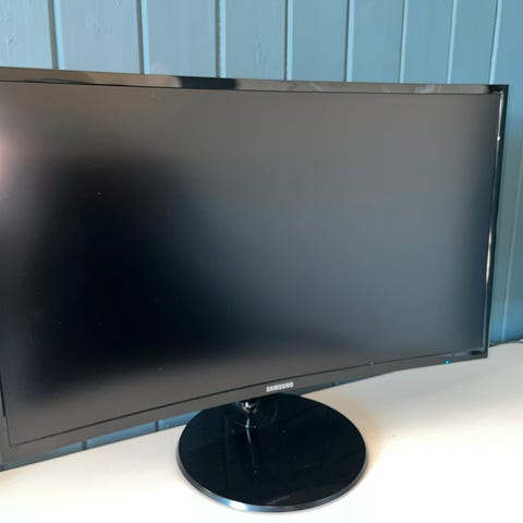 samsung 32 144hz C32HG70 | FINN-torget