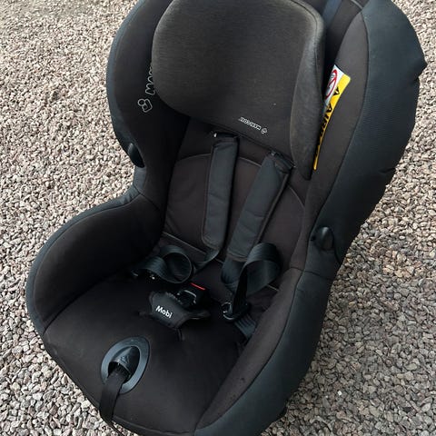 Maxi Cosi bilsete med base | FINN-torget