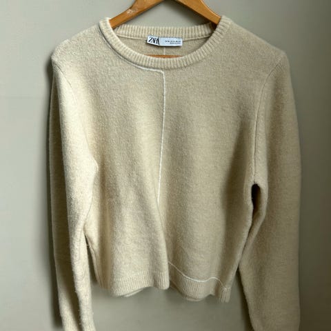 Zara Genser Beige Dame Str 40 | FINN-torget