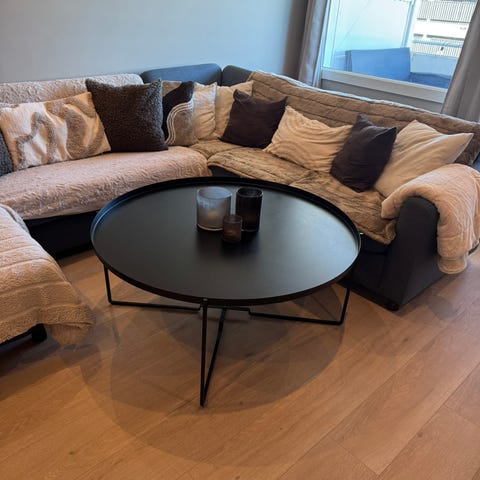 Sofabord gull/marmor | FINN-torget