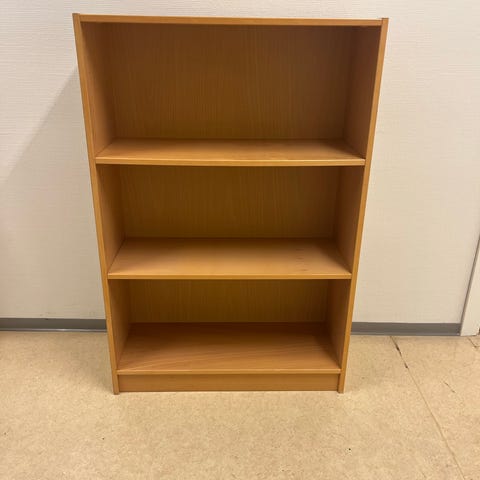 Reoler - hyller til kontor eller lager | FINN-torget