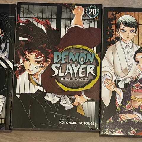 Demon slayer complete box set plus eksklusiv | FINN-torget