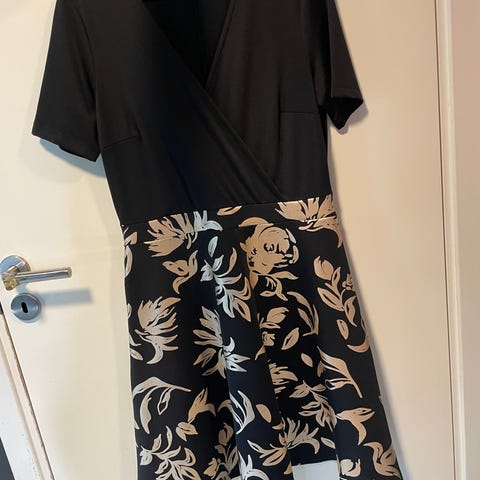 Anna Field Festkjole Blå Str 38 | FINN-torget