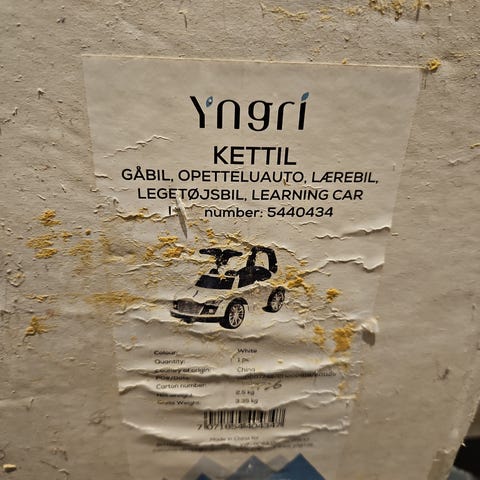 Kettil gåbil – blå: Den tøffe klassiske gåbilen for små eventyrere ...