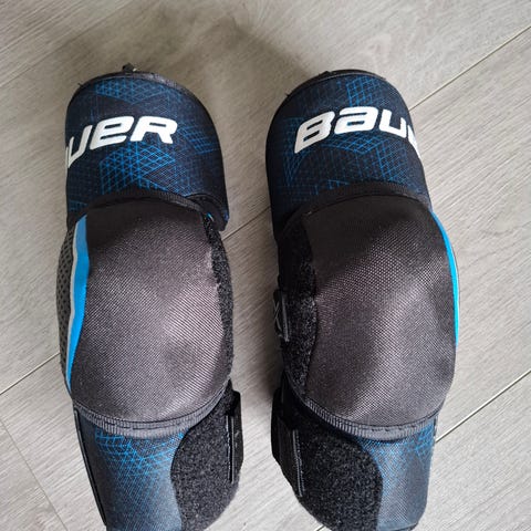 Bauer albue beskyttere INT Large/Grand | FINN-torget