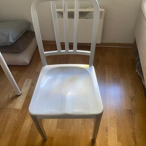 Barnestoler gis bort | FINN-torget