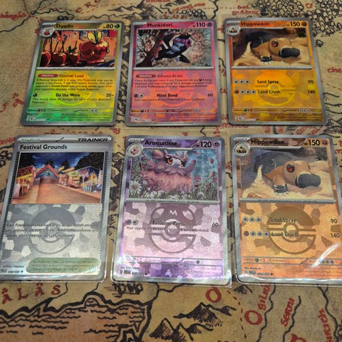 Prismatic evolutions pokeball & masterball | FINN-torget