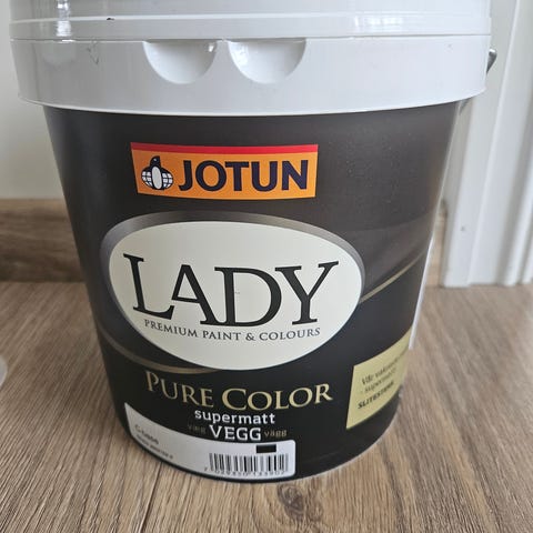 Uåpnet Jotun Lady Essence, 2 spann, Deco blue og Mindful green | FINN ...