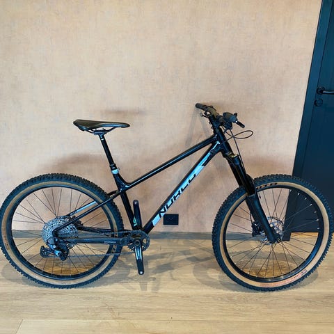 Ønsker å kjøpe Sti hardtail, | FINN-torget