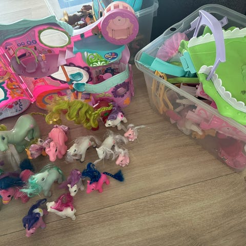 My Little Pony pakke gode gamle og noen nymotens med utstyr | FINN-torget