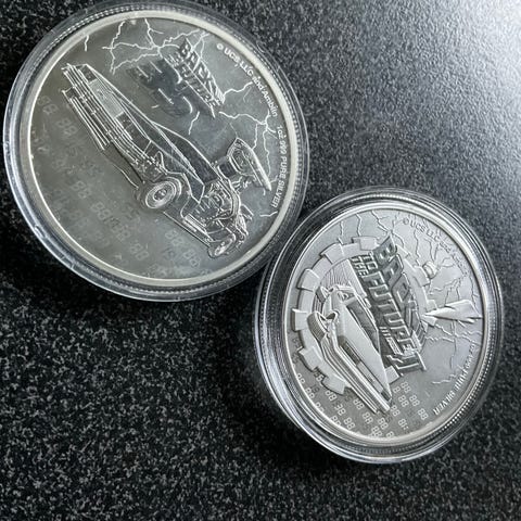 2020 NIUE 1 OZ SØLV 2$ "BACK TO THE FUTURE 35TH ANNIVERSARY" | FINN-torget