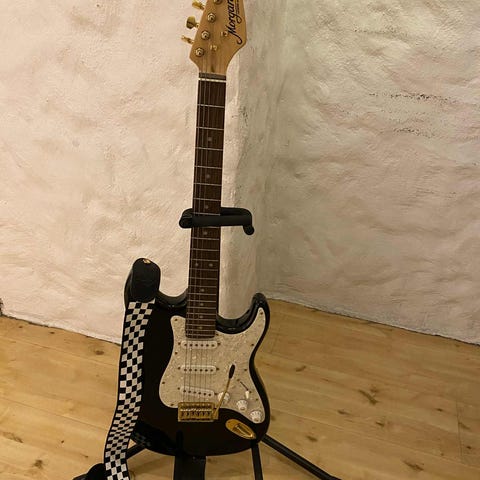 Morgan El- gitar | FINN-torget