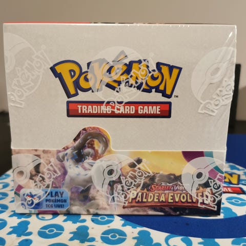 Pokémon Paldea Evolved Booster Box | FINN-torget