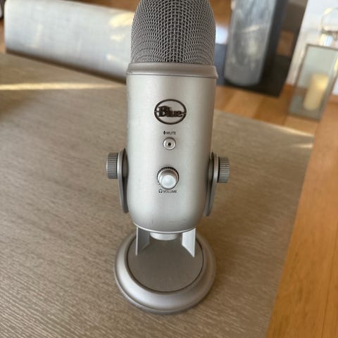 Blue Yeti USB Mikrofon Svart | FINN-torget
