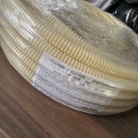 🔌 Fleksibelt elektrisk rør Tecccon PREFIX PN – 2,5 mm – 100 m | FINN-torget