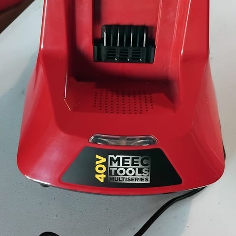 Meec lader og batteri | FINN-torget