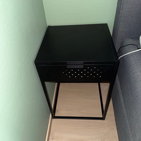 2 stk sorte nattbord | FINN-torget