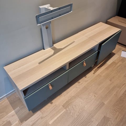 2 x IKEA Bergsmo skapdører selges | FINN-torget