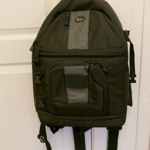 Ny og fin foto / kamerasekk lowepro slingshot | FINN-torget