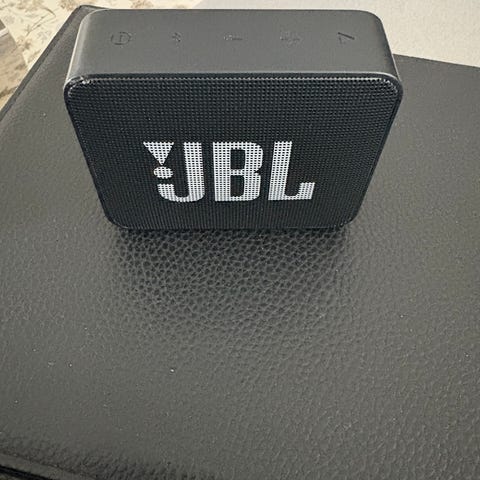 JBL PC høyttalere hvite | FINN-torget