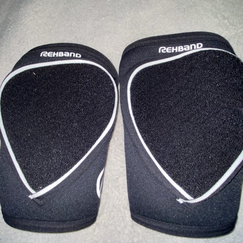 Knebeskyttere håndball - junior str. M - ubrukt | FINN-torget