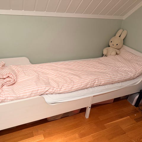 IKEA Uttrekkbar seng barn hvit | FINN-torget