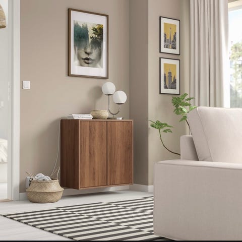 Sett fra IKEA FRYKSÅS – TV-benk og skap/ cabinet. Som ny | FINN-torget