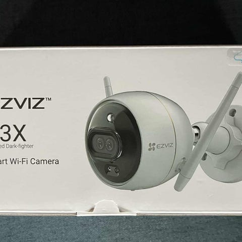 EZVIZ CS-C2C overvåkingskamera selges | FINN-torget