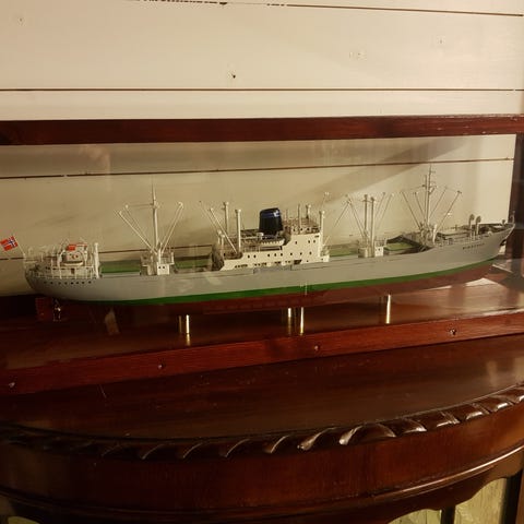 Stort signert lerret bilde av Tanya Hansen | FINN-torget